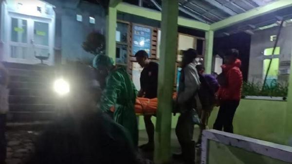 Pria asal Jakarta Timur Tewas usai Mendaki Gunung Gede Pangrango Pria asal Jakarta Timur Tewas usai Mendaki Gunung Gede Pangrango