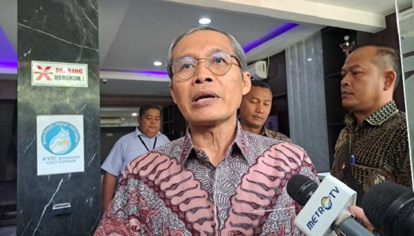Alexander Marwata Penuhi Panggilan Polisi terkait Pertemuan dengan Eks ... Alexander Marwata Penuhi Panggilan Polisi terkait Pertemuan dengan Eks ...