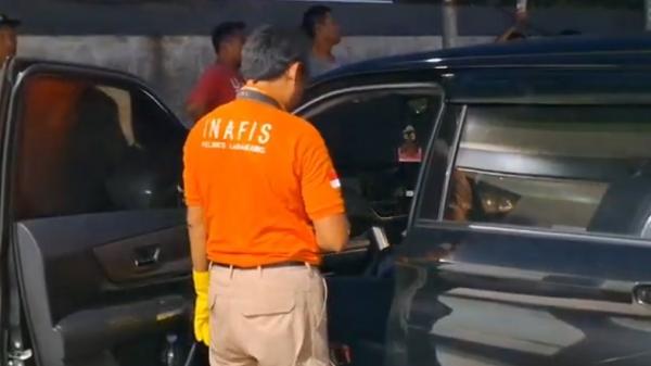 Terungkap, Ini Identitas Pria Ditemukan Tewas di Dalam Mobil Area SPBU ... Terungkap, Ini Identitas Pria Ditemukan Tewas di Dalam Mobil Area SPBU ...