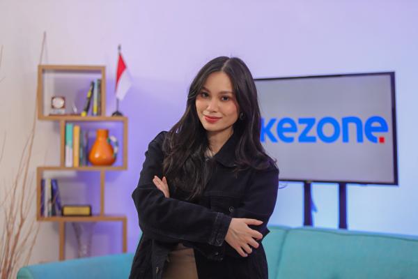 Potret Cantik Adifa Nadira yang Baru Rilis Mini Album Pertama