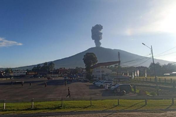 Gunung Marapi Erupsi Hari Ini, Status Masih Level II Waspada