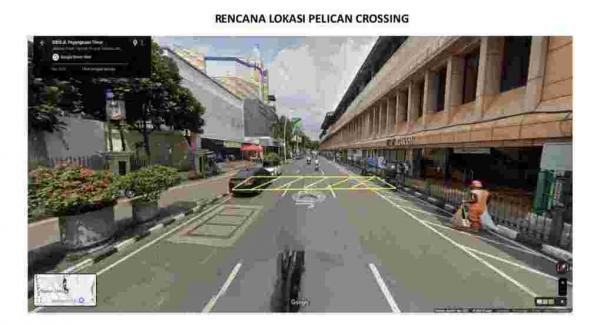 Nggak Perlu Lompat Pagar-Putar Jauh, Kini di Stasiun Cikini Ada Pelican Crossing