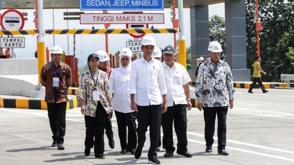 Presiden Jokowi Resmikan Ruas Tol Pandaan-Malang Sepanjang 30,6 Km