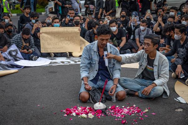 Wadas Membara, Mahasiswa Turun ke Jalan Wadas Membara, Mahasiswa Turun ke Jalan