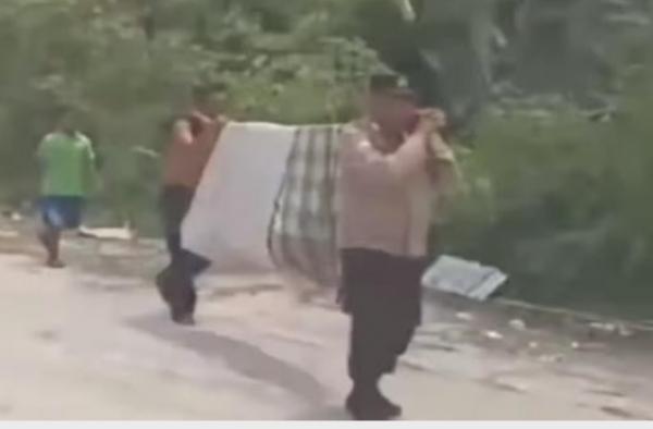 Ibu Melahirkan Saat di Tandu Sejauh 3 Km, Aksi Heroik Bripka Heru Jadi ... Ibu Melahirkan Saat di Tandu Sejauh 3 Km, Aksi Heroik Bripka Heru Jadi ...