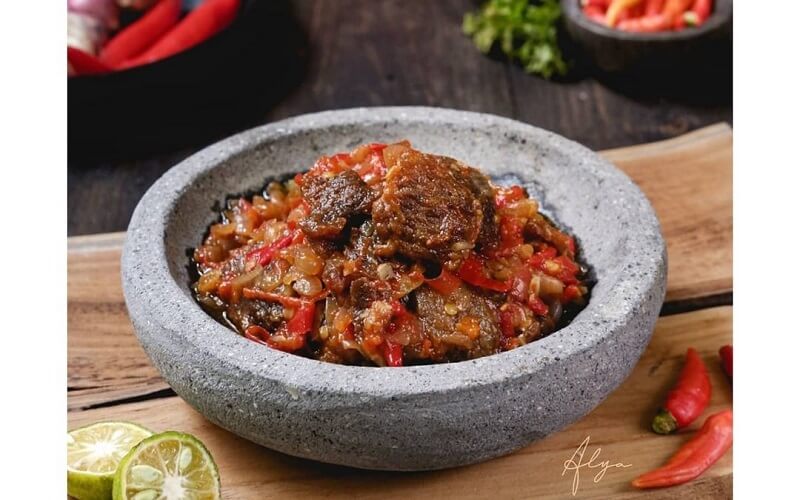 Jenis-Jenis Sambal di Indonesia, Hati-Hati Bisa Bikin Nafsu Makan Tak ...