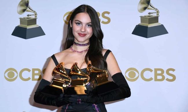 Daftar Lengkap Pemenang Grammy Awards 2022 Gelar Pendatang Baru