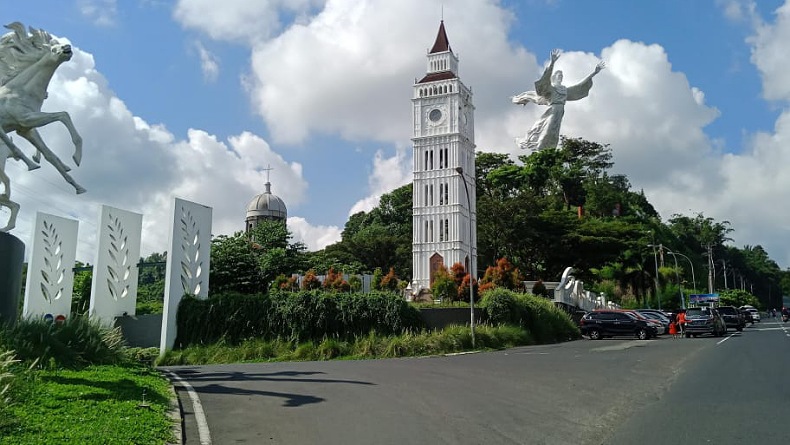 Mengenal 9 Tempat Wisata Hits di Manado, Tanah Kelahiran Bharada E ...