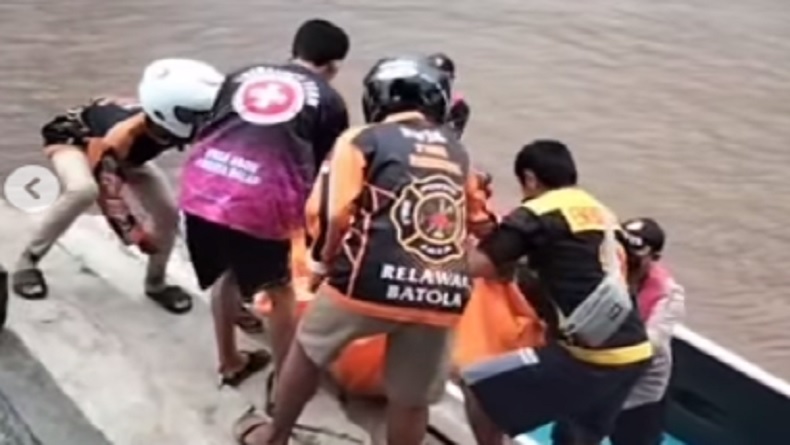 Batola Gempar, Mayat Wanita Terbungkus Plastik Ditemukan di Dekat ... Batola Gempar, Mayat Wanita Terbungkus Plastik Ditemukan di Dekat ...