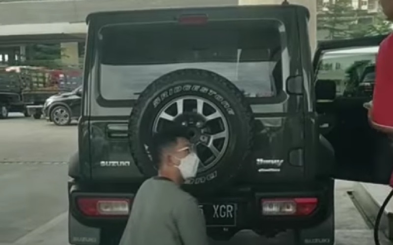 Viral Pria Lepas Pelat Dinas TNI saat Hendak Isi Pertalite, Ternyata Anak Purnawirawan Jenderal ...