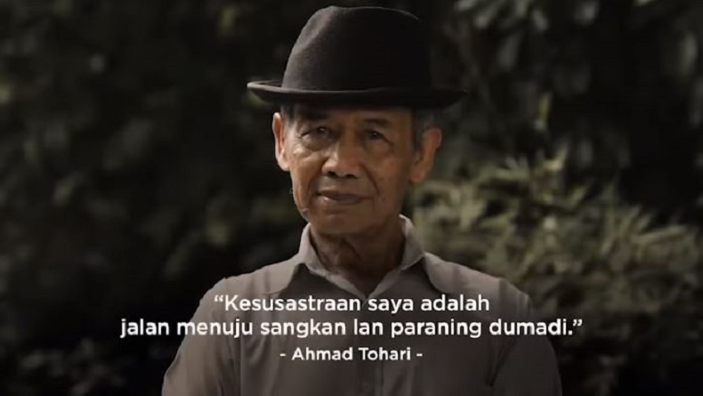 Biografi Ahmad Tohari, Sastrawan yang Karyanya Mengalir dari Desa ...