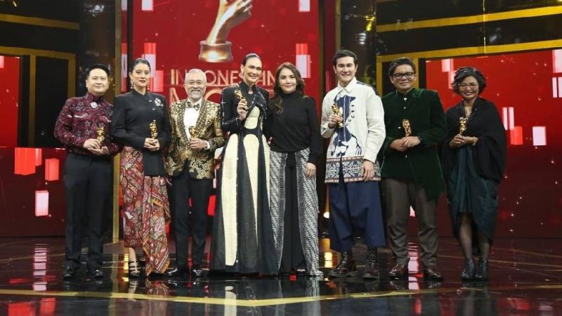 Daftar Lengkap Pemenang Indonesian Movie Actors Awards 2024, Rachel Vennya Bawa Pulang Piala ...
