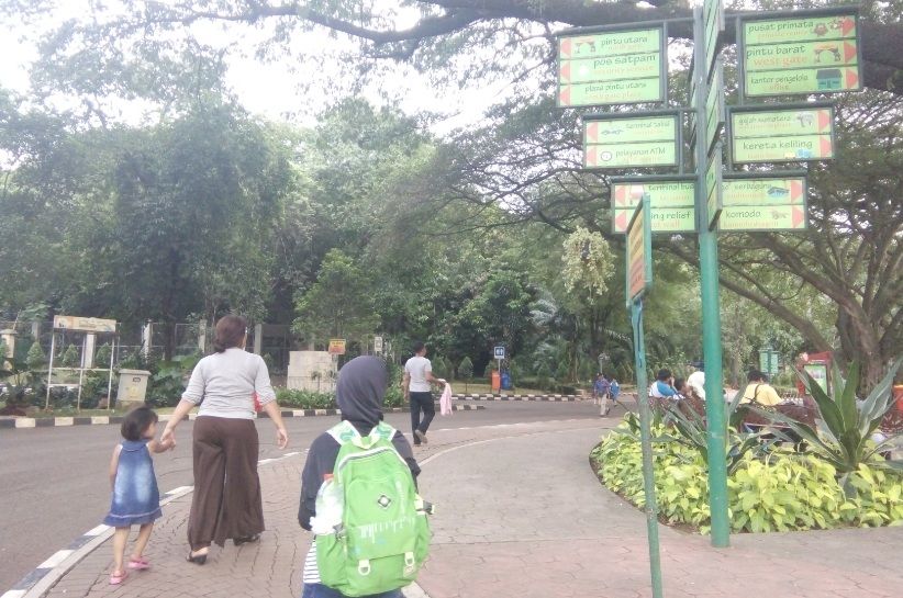 Asyiknya Liburan di Ragunan, Lihat Satwa dan Bawa Pulang Foto