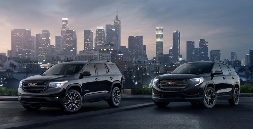 GMC Hadirkan 2 Mobil Edisi Khusus Serba Hitam