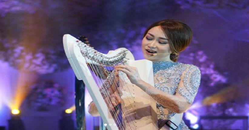 Intip Yuk, Deretan Foto Cantik Angela July di Asia's Got Talent