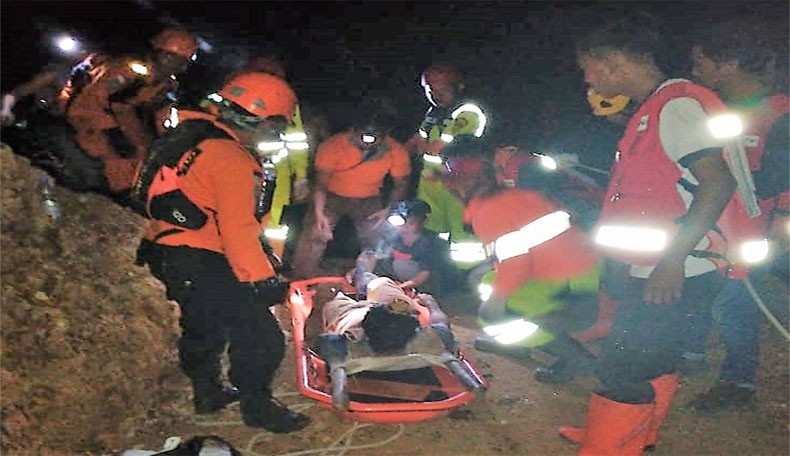 37 Orang Masih Tertimbun Longsor Tambang Emas Di Bolmong 23 Selamat