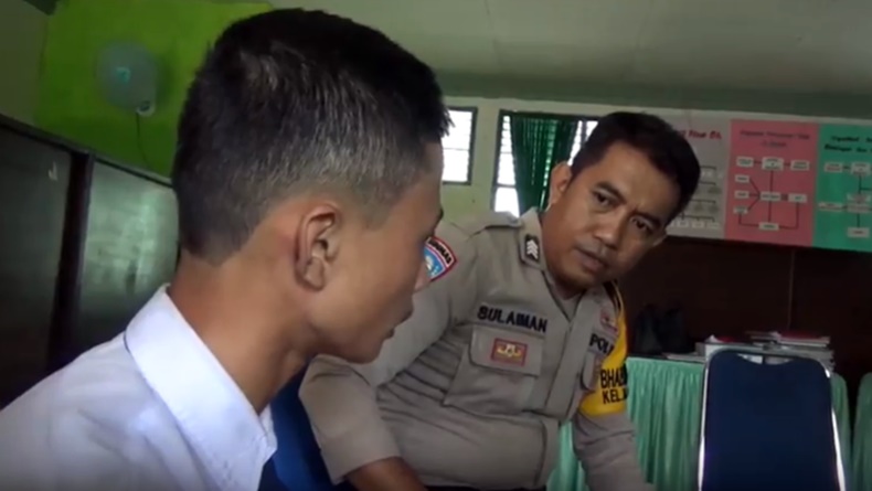 Perkara Asmara, Pelajar SMP di Makassar Dikeroyok Rekannya Sendiri Perkara Asmara, Pelajar SMP di Makassar Dikeroyok Rekannya Sendiri
