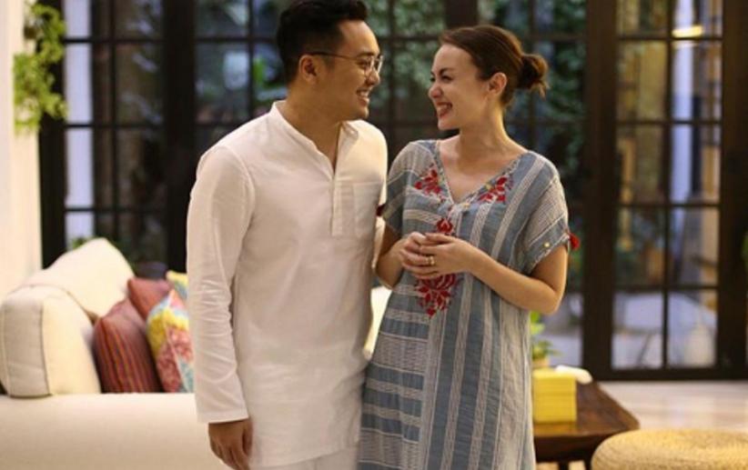 Rianti Cartwright Lahirkan Anak Pertama, Bernama Cara Rose Kanaya ...