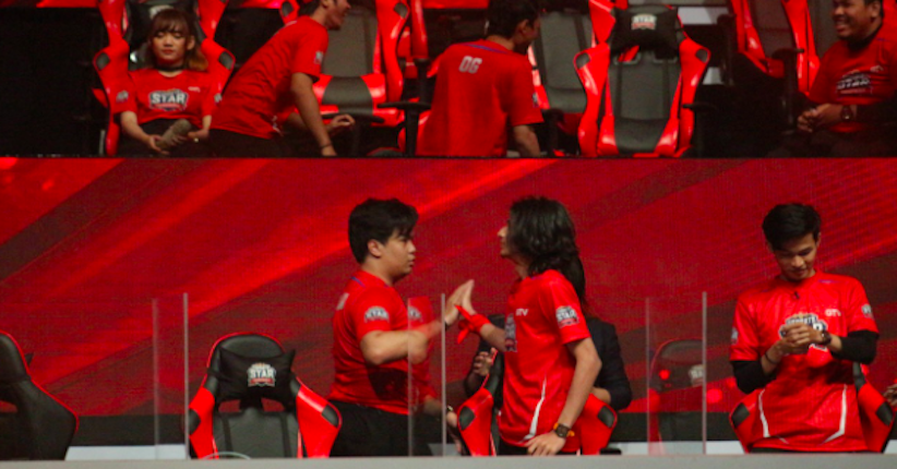 Dukung Pro Player Favoritmu di GTV Indonesian Esports Awards 2020