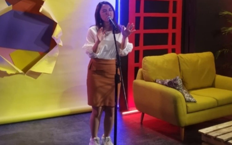 Tereliminasi, Karen Rantung Ungkap Saingan Terbesarnya di Indonesian ...