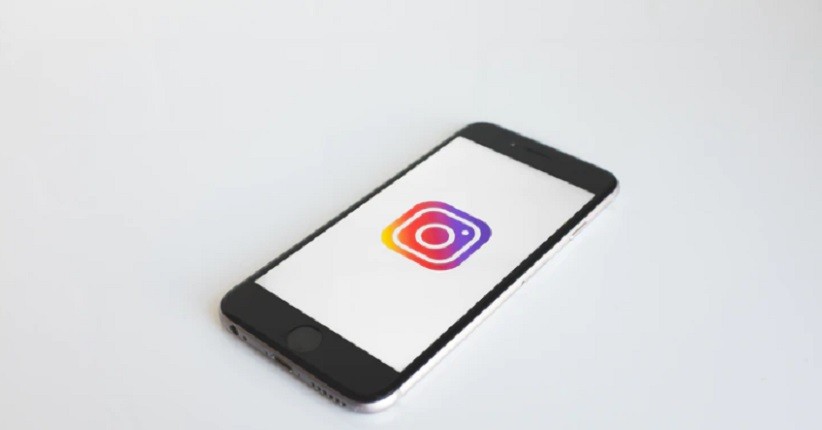 Instagram Hadirkan Fitur Caption di Stories