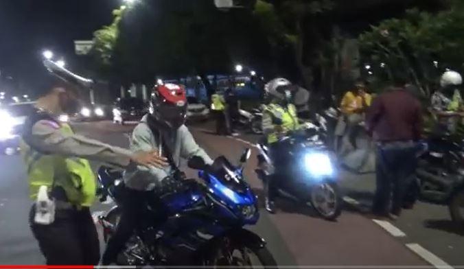Razia Knalpot Brong Di Jakarta Belasan Pemotor Ditindak Tegas