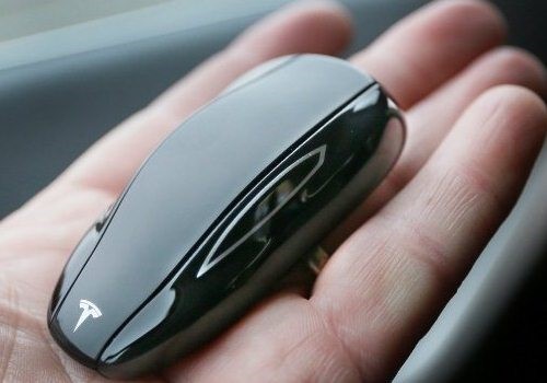 7 Kunci Mobil Tercanggih, Ada yang Bisa Parkirkan Kendaraan Sendiri