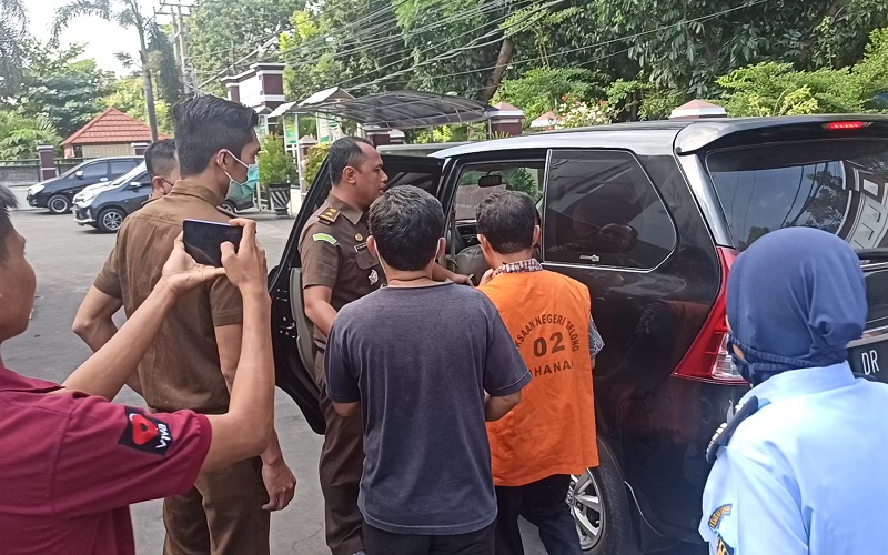 Mantan Kades Yang Diduga Korupsi Dana Desa Rp200 Juta Di Lotim Ditahan