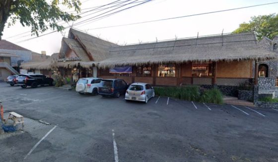 Tempat Makan di Garut, Isi Perut Sambil Menikmati Alam