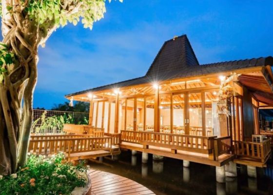 5 Tempat Makan di Denpasar Bali, Ada yang Bernuansa Danau - Bagian 2