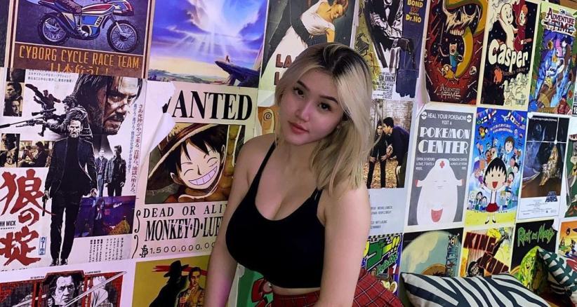 Potret Seksi Anastasya Kosasih Gamer Cantik Pemersatu Bangsa, Bikin Netizen Gelisah