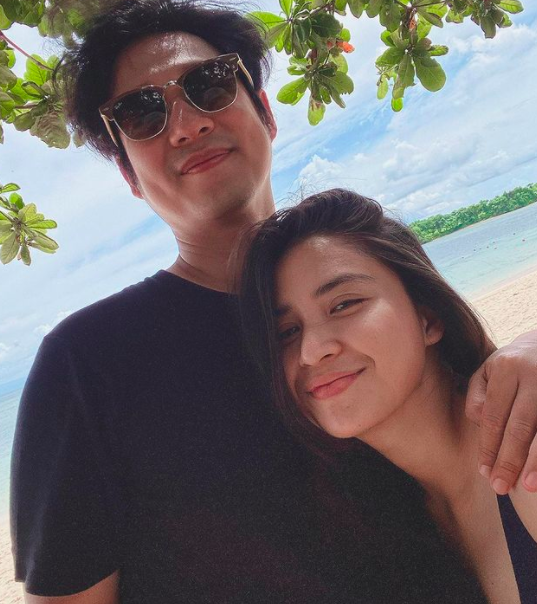 Deretan Artis Menikahi Keturunan China, Nomor 3 Membimbing Pasangannya Jadi Mualaf yang Santun