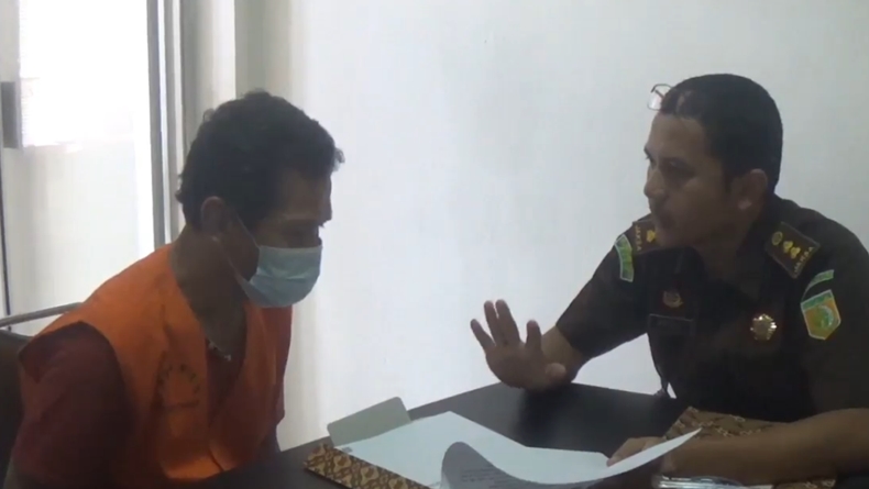 Restorative Justice, Pria yang Curi Motor untuk Bayar Kuliah Anak ... Restorative Justice, Pria yang Curi Motor untuk Bayar Kuliah Anak ...