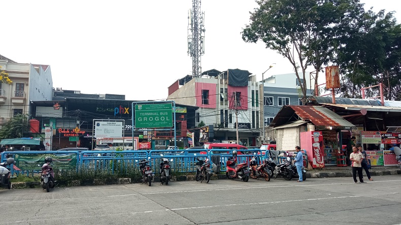 Angkut Pemudik, Sopir Bus di Terminal Grogol Jalani Tes Urine