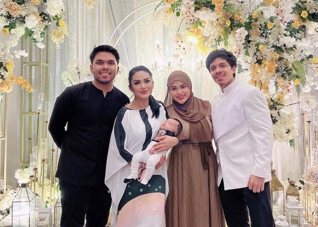 5 Artis yang Sudah Jadi Nenek di Usia Muda, Nomor 3 Masih Umur 37 Tahun