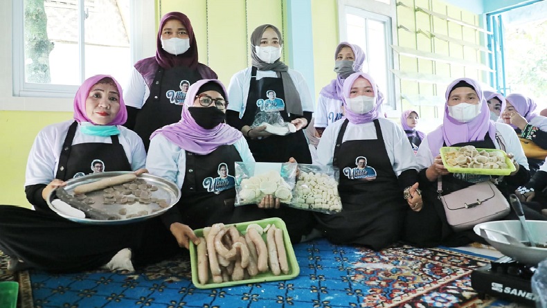 Relawan UKM Emak-Emak Sahabat Sandi Bogor Gelar Pelatihan Membuat ...