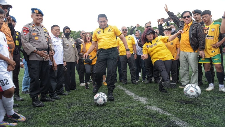 76 Tim Berlaga di Turnamen Sepak Bola Usia Dini KBPP Polri Cup 2022 76 Tim Berlaga di Turnamen Sepak Bola Usia Dini KBPP Polri Cup 2022