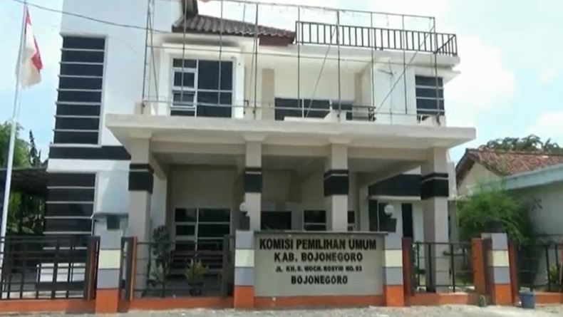 Nama 44 Warga Bojonegoro Dicatut jadi Anggota Parpol, 13 di Antaranya ASN Nama 44 Warga Bojonegoro Dicatut jadi Anggota Parpol, 13 di Antaranya ASN