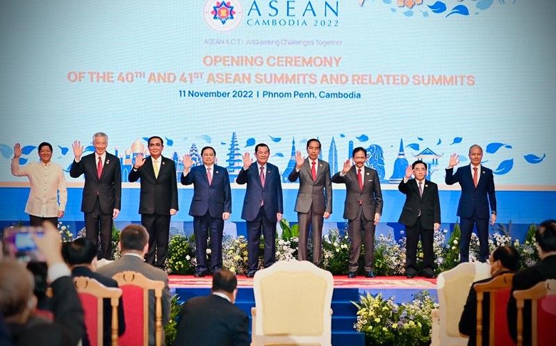 Jokowi Minta Kesatuan dan Sentralitas ASEAN Tak Hanya Jadi Mantra Kosong