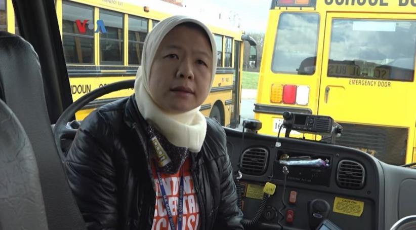 Kisah Perempuan Muslim Indonesia Jadi Sopir Bus Sekolah di Amerika ... Kisah Perempuan Muslim Indonesia Jadi Sopir Bus Sekolah di Amerika ...