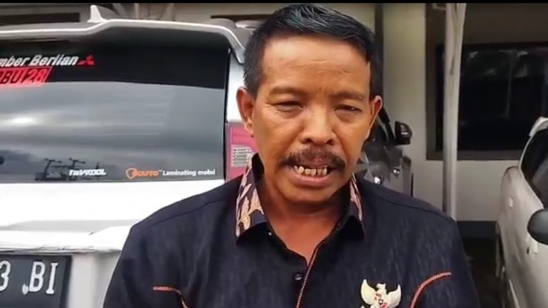 Sempat Viral, Pria asal Kalsel Pamer Saldo Rekening Rp500 Triliun ... Sempat Viral, Pria asal Kalsel Pamer Saldo Rekening Rp500 Triliun ...