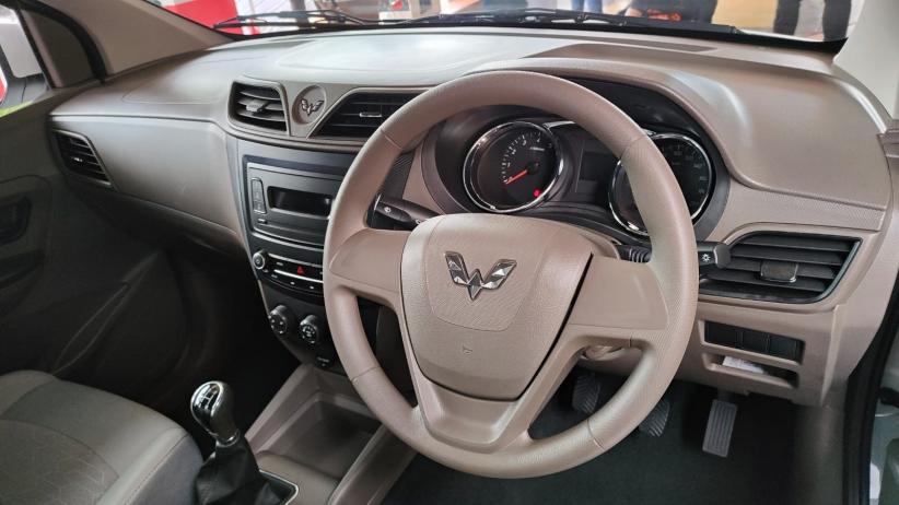 Wuling Formo Max Mengaspal di Indonesia Dibanderol Rp162 Juta, Begini ...