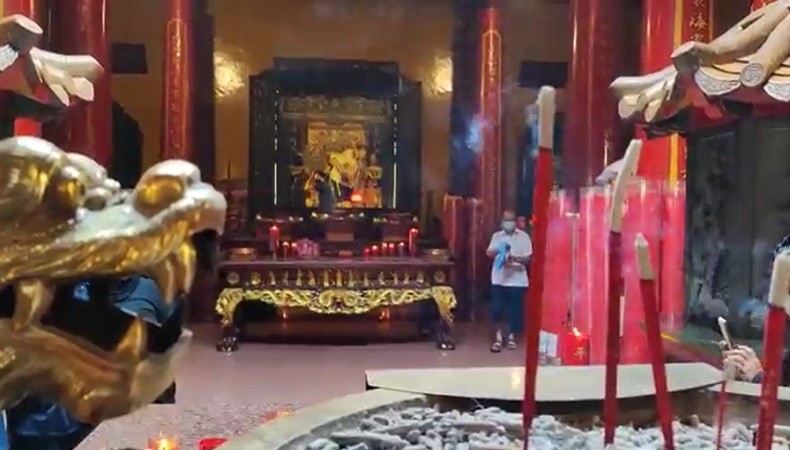 Kelenteng Tertua di Pangkalpinang Bersihkan Altar dan Sucikan 11 Patung ... Kelenteng Tertua di Pangkalpinang Bersihkan Altar dan Sucikan 11 Patung ...