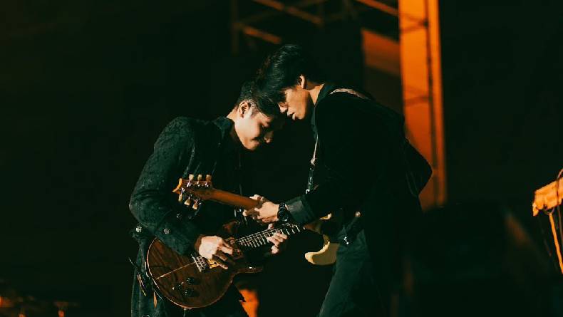 Potret Timur Zavier, Anak Andra Gitaris Dewa 19 yang Ikuti Jejak Sang ...