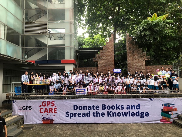 Global Prestasi School dan MNC Peduli Ajak Murid Donasikan 1.200 Buku untuk Peringati Hari ...