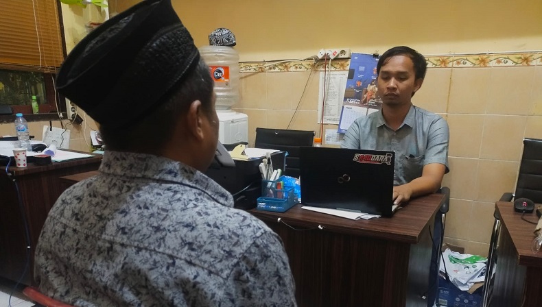 Sebar Hoaks Mobil Tertembak di Koramil Sokobanah Sampang, Pria Ini ... Sebar Hoaks Mobil Tertembak di Koramil Sokobanah Sampang, Pria Ini ...