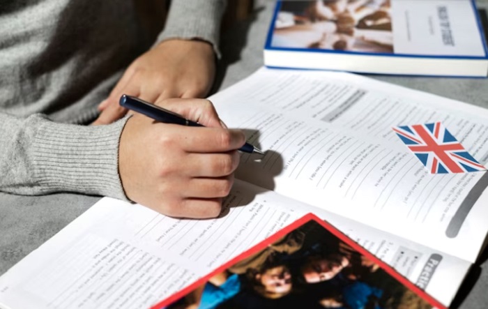 12 Contoh Kalimat Comparative Degree dalam Percakapan Sehari-hari dan ...