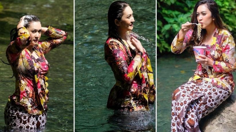 Bukan di Kamar Mandi, Ini Potret Nafa Urbach Keramas di Sungai Berkebaya