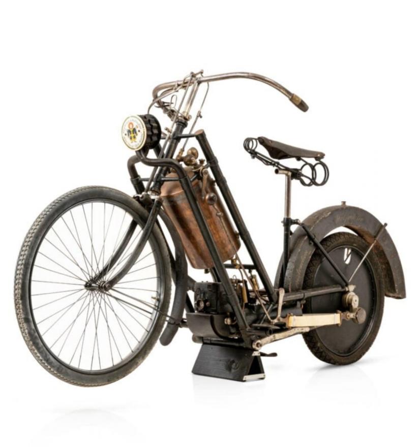 Sejarah Sepeda Motor Pertama di Indonesia, Masuk dari Pelabuhan ...