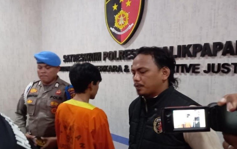 Kecanduan Slot, Karyawan Dealer di Balikpapan Gelapkan Uang Rp50 Juta Kecanduan Slot, Karyawan Dealer di Balikpapan Gelapkan Uang Rp50 Juta
